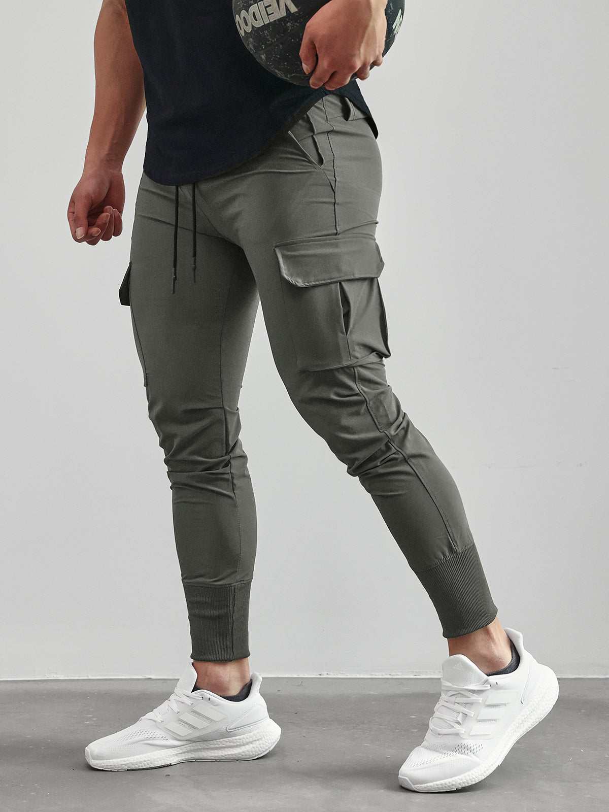 Multifunctional Tech Cargo Trousers - Mens Utility Pants – Van Hallen ...